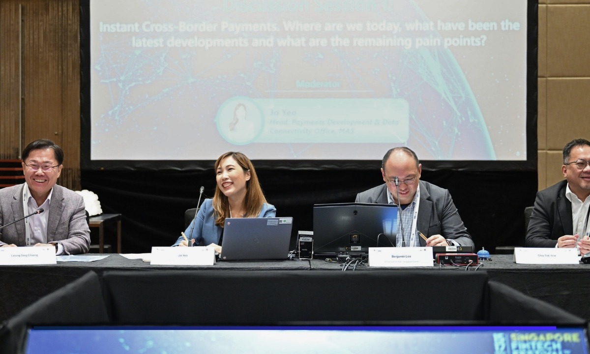 Enabling & Scaling Instant Cross-Border Payments Enabling & Scaling Instant Cross-Border Payments